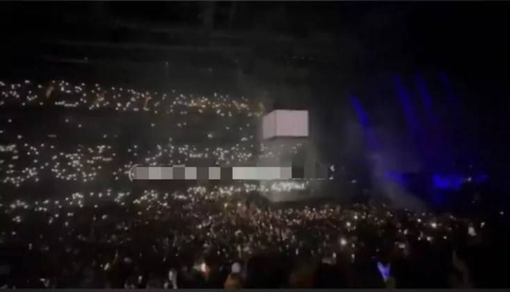 Watch Davido’s grand entrance at the London’s O2 concert (Video)